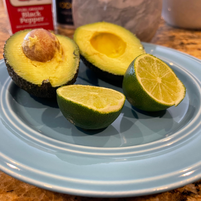 5 minute Avocado Toast Recipe - The SweetSpunnedCup